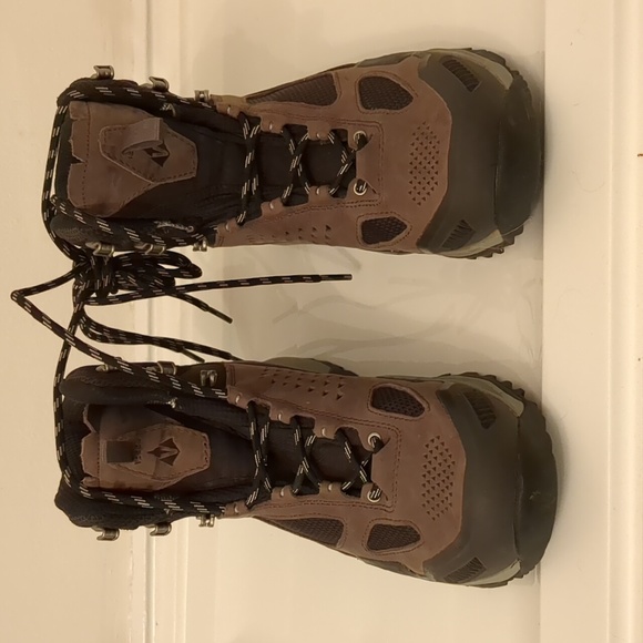 Vasque | Shoes | New Vasque Boots | Poshmark